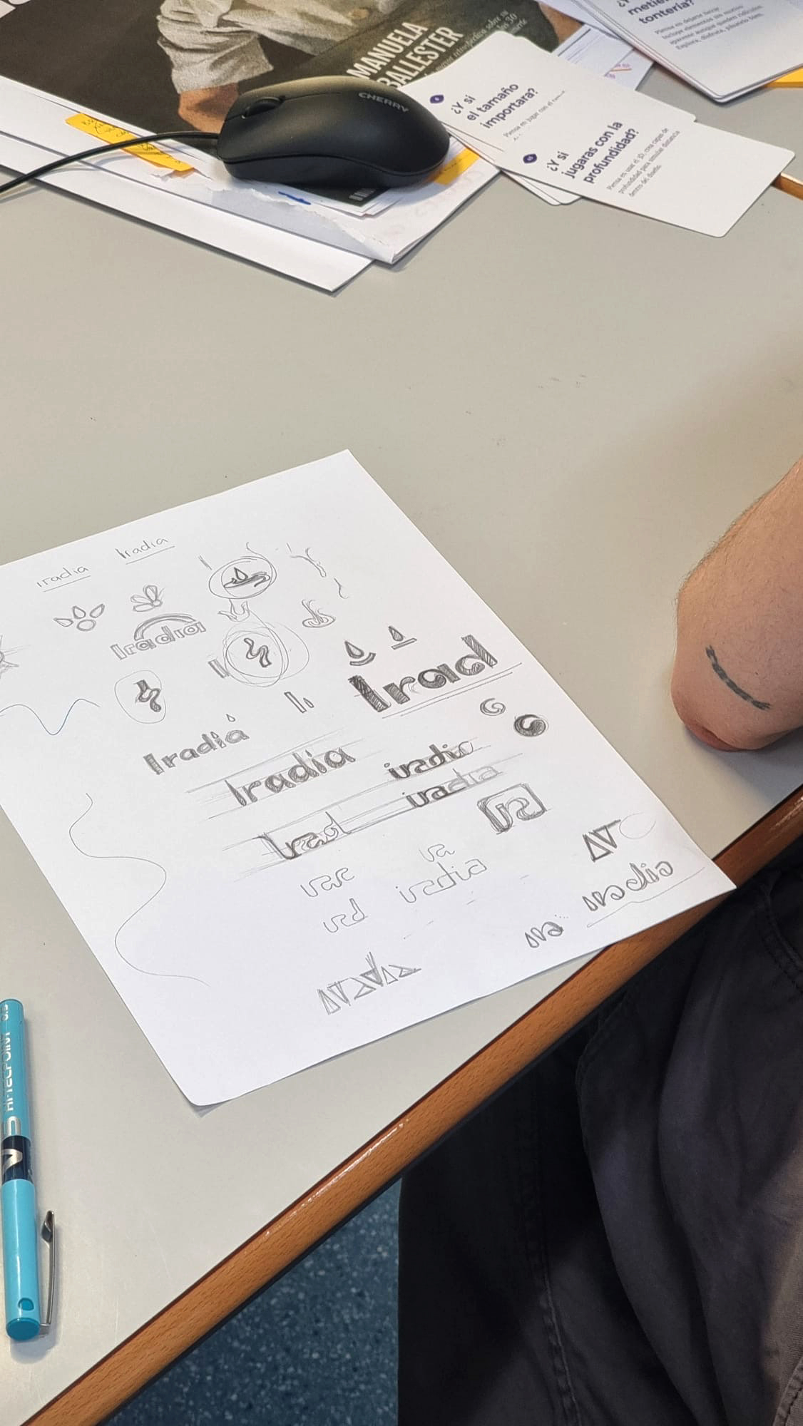 Taller de Lettering con Joan Quirós - Máster en Artes Gráficas | UPV